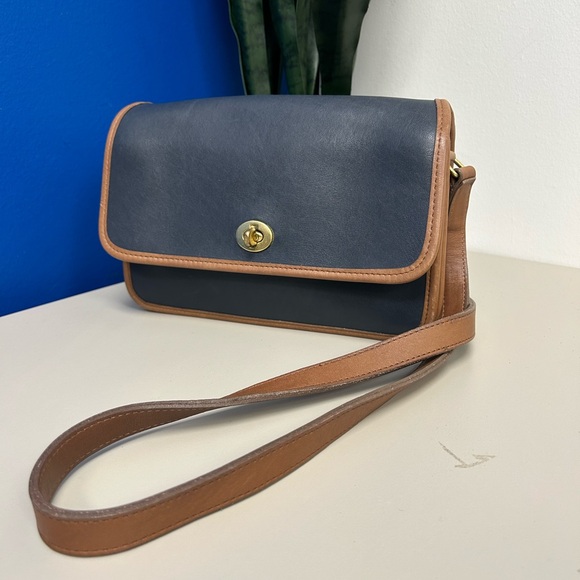 Coach | Bags | Coach Spectator Compartment Shoulder Bag Black And ...